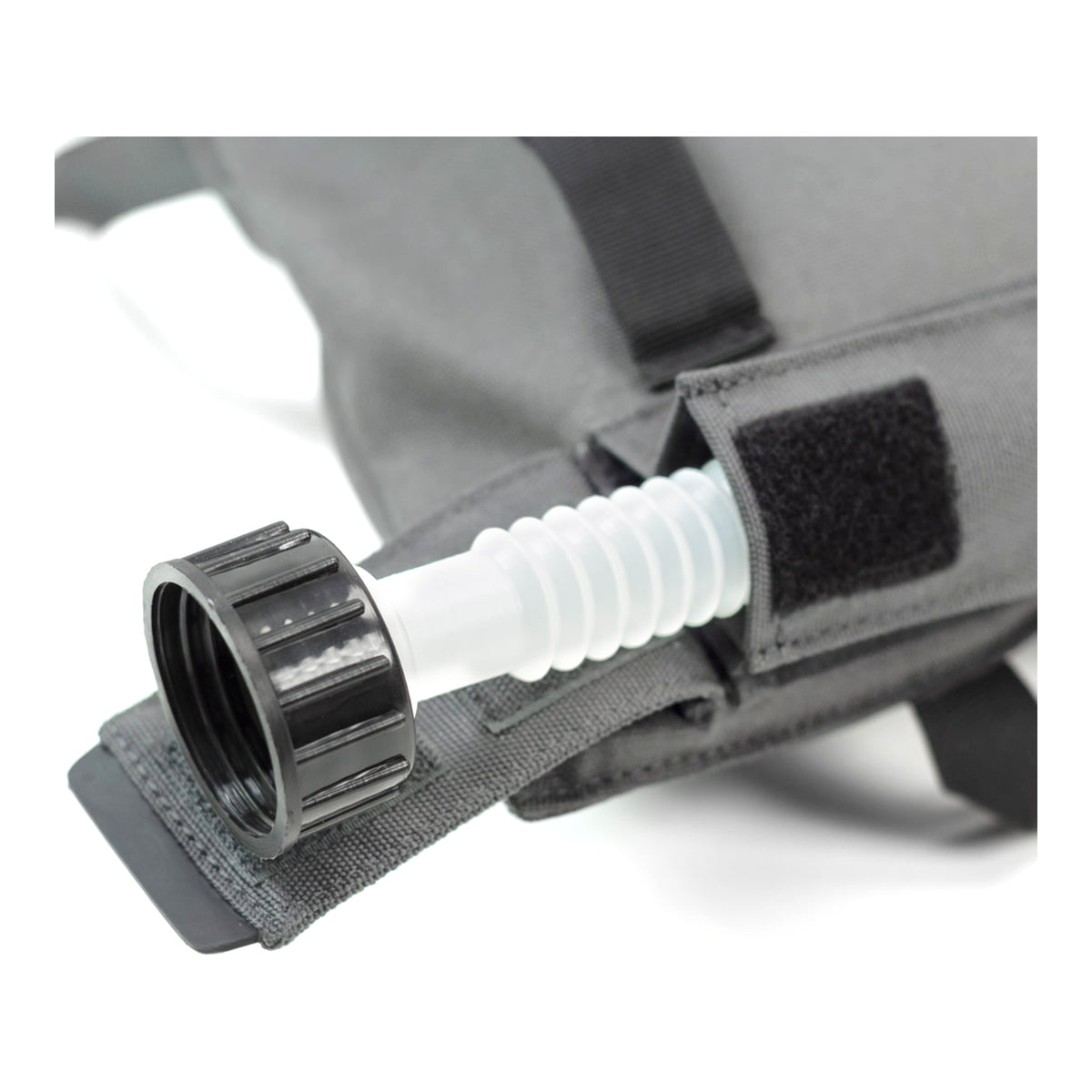 Giant Loop Armadillo Utility Bladder 3.8L – Adventure On Store